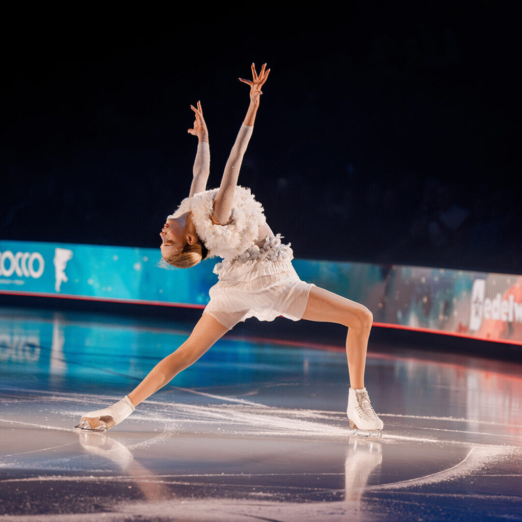 Kimmy Repond – Swiss figure skating starlet at Art on Ice 2026